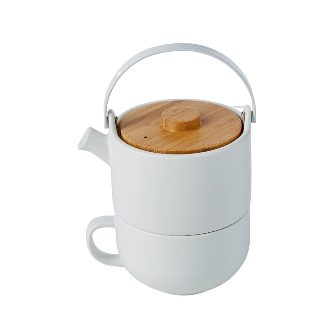 WHITE TEA FOR ONE – Casual and Country